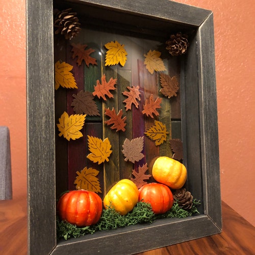 Holiday Themed Shadow Box - Etsy