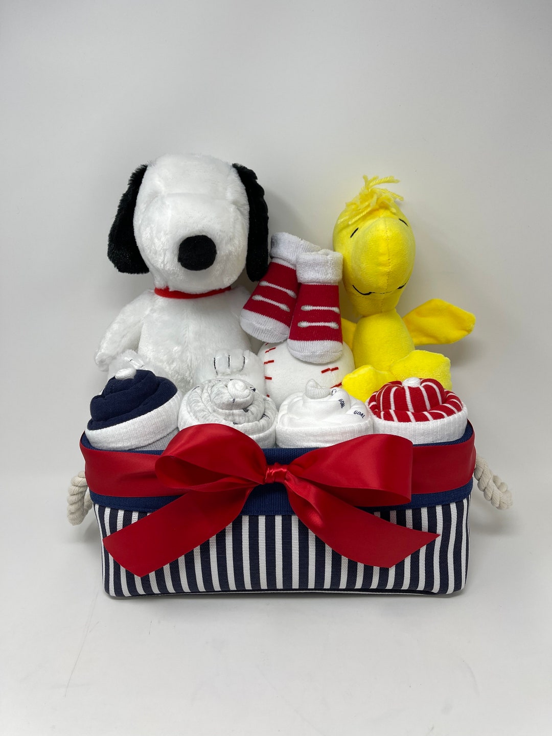 Welcome Baby Basket, Snoopy Peanuts, Sports Gift, Diaper Cake, New Baby ...
