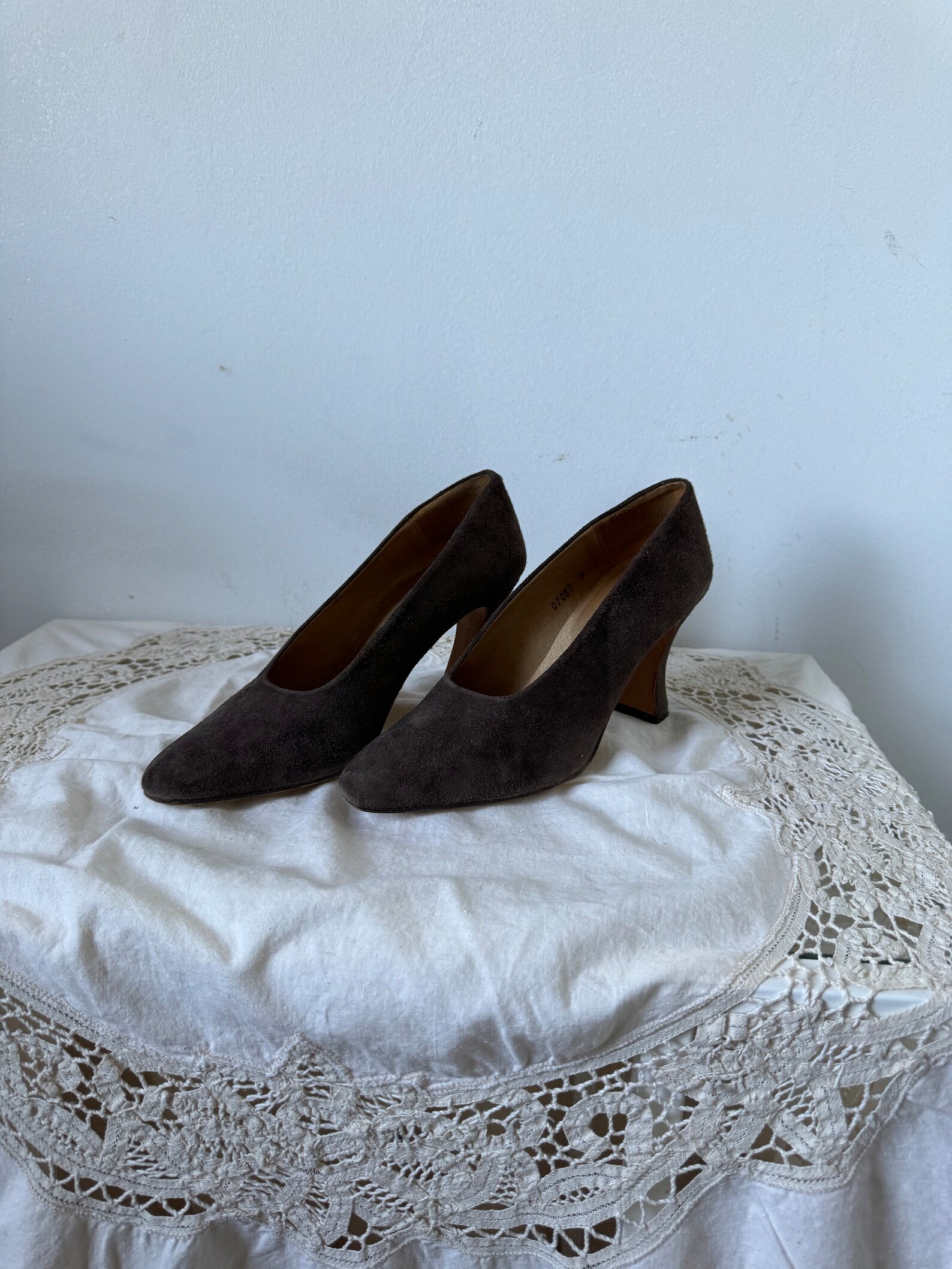 80s Soft Brown Suede Heel - Etsy