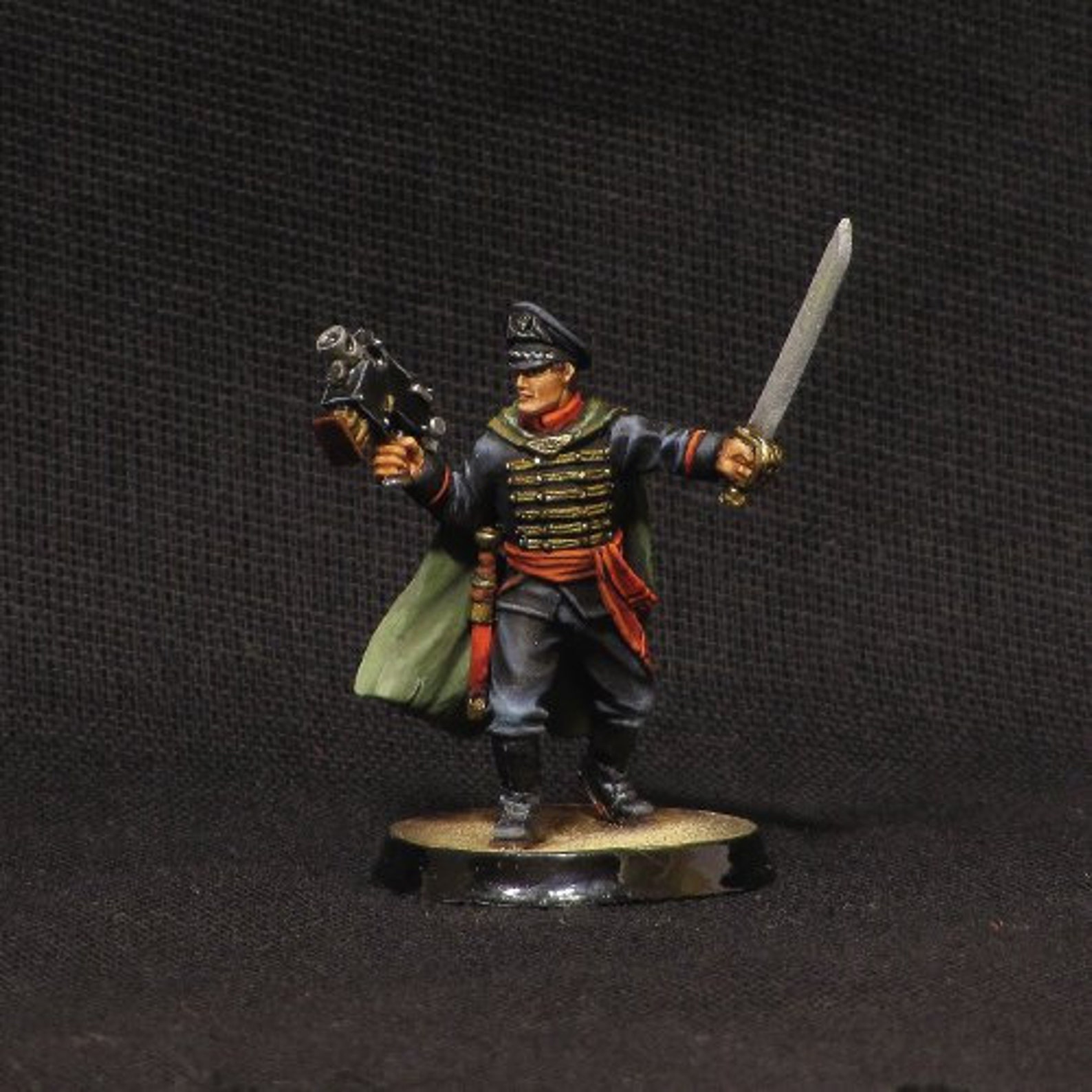 Commissar Ibram Gaunt warhammer 40k 28mm miniature | Etsy