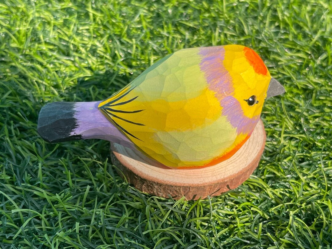 Fat Robin Wooden Sculpture, Bird Figures, Hand Carved Bird, Wooden Bird ...