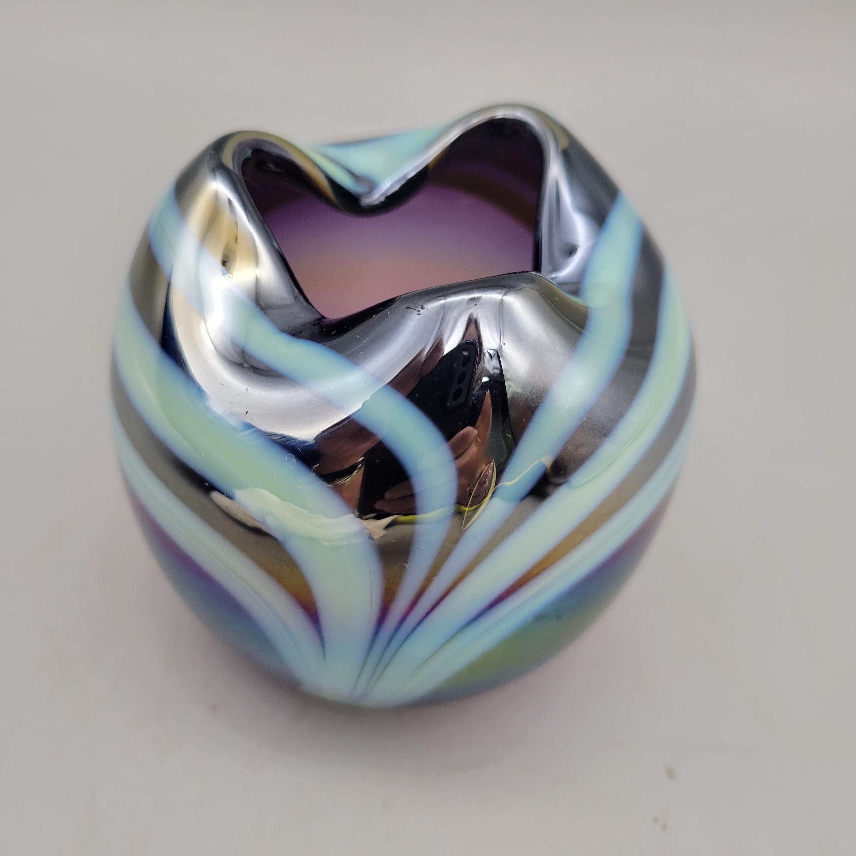 Vintage LEVAY Hand Blown Iridescent Art Glass Vase Signed Gary Levi ...
