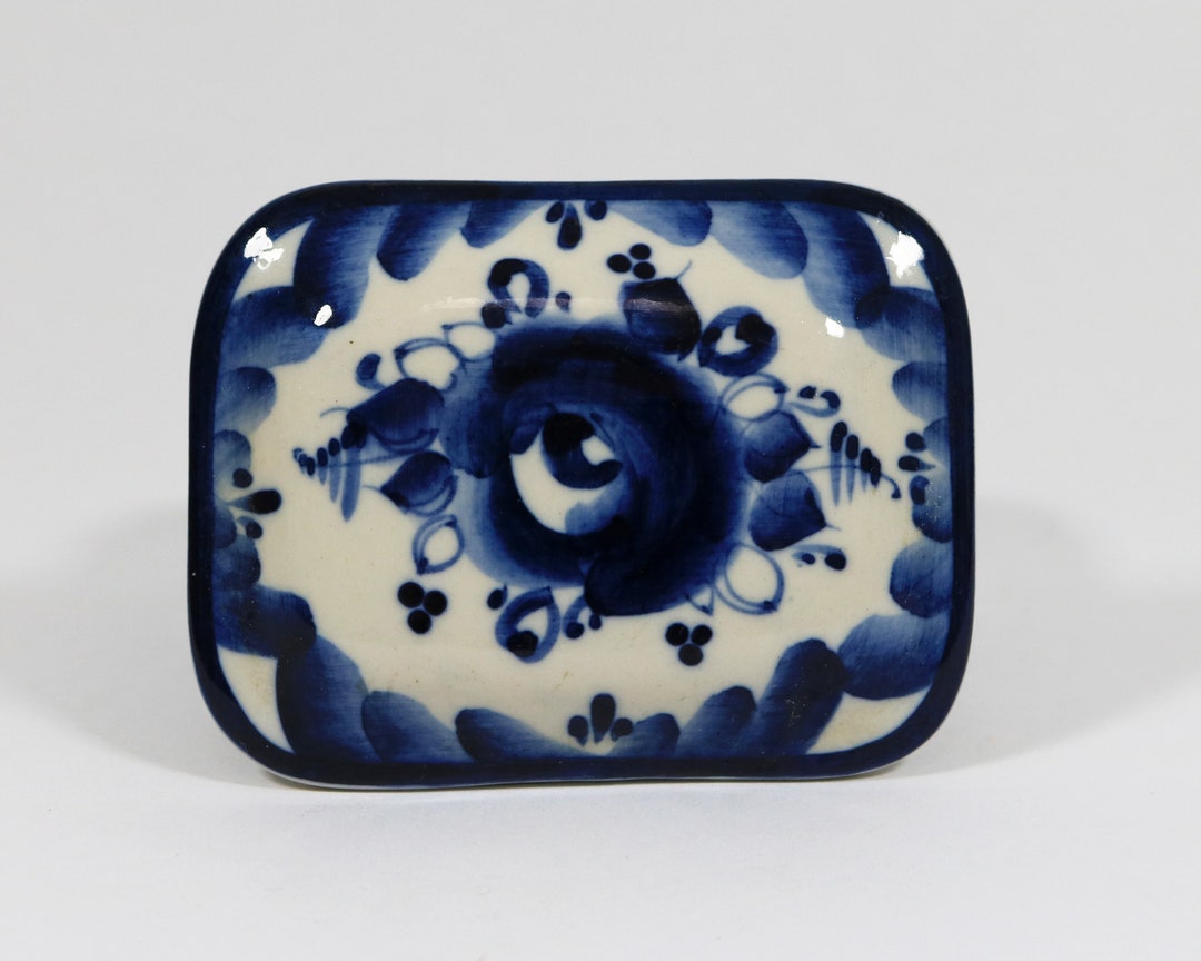 Vintage Russian USSR Gzhel Porcelain Trinket Box 1990's Signed by Gzhel ...