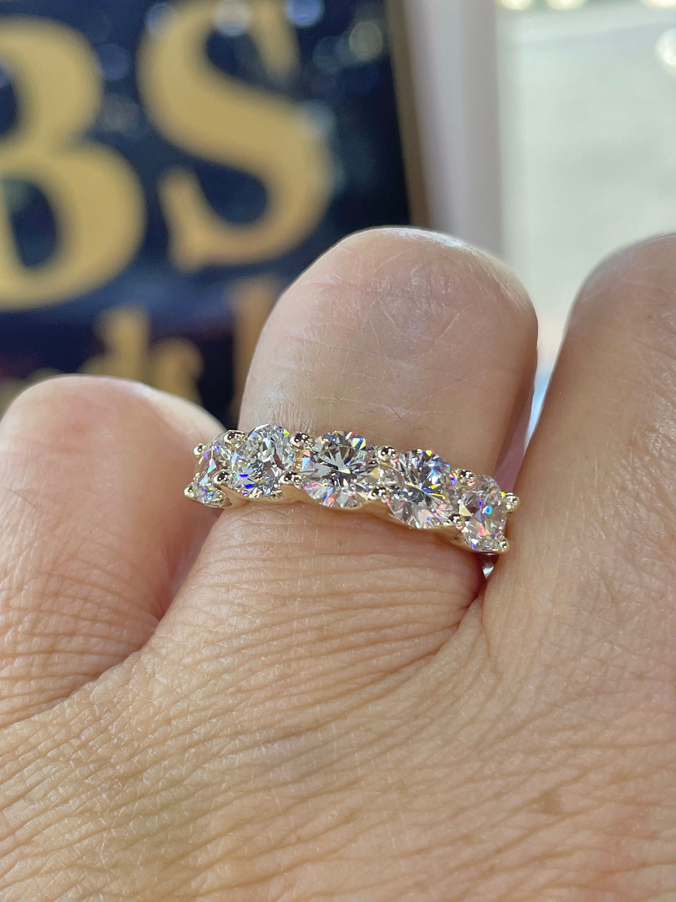 Round Diamond Wedding Band 5 Diamond Ring Diamond Anniversary Band 14K Gold Lab Grown Diamond Band Anniversary Ring High Quality Etsy