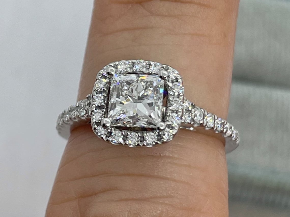 Your Engagement Ring Shapes & Cut Guide – 2025 Hi Miss Puff