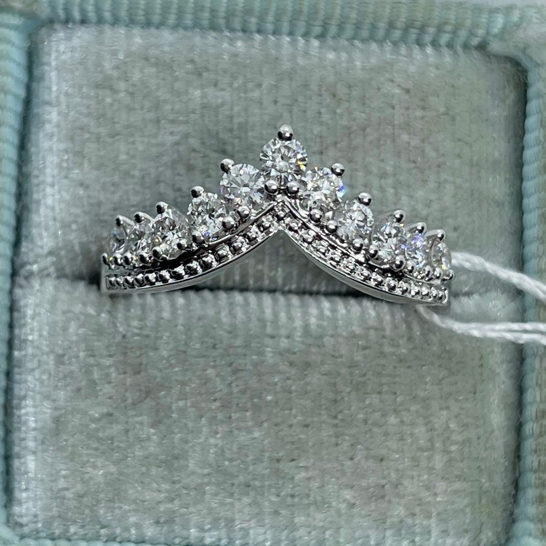 Chevron Diamond Band, Chevron Diamond Wedding Band, Crown Diamond Ring ...