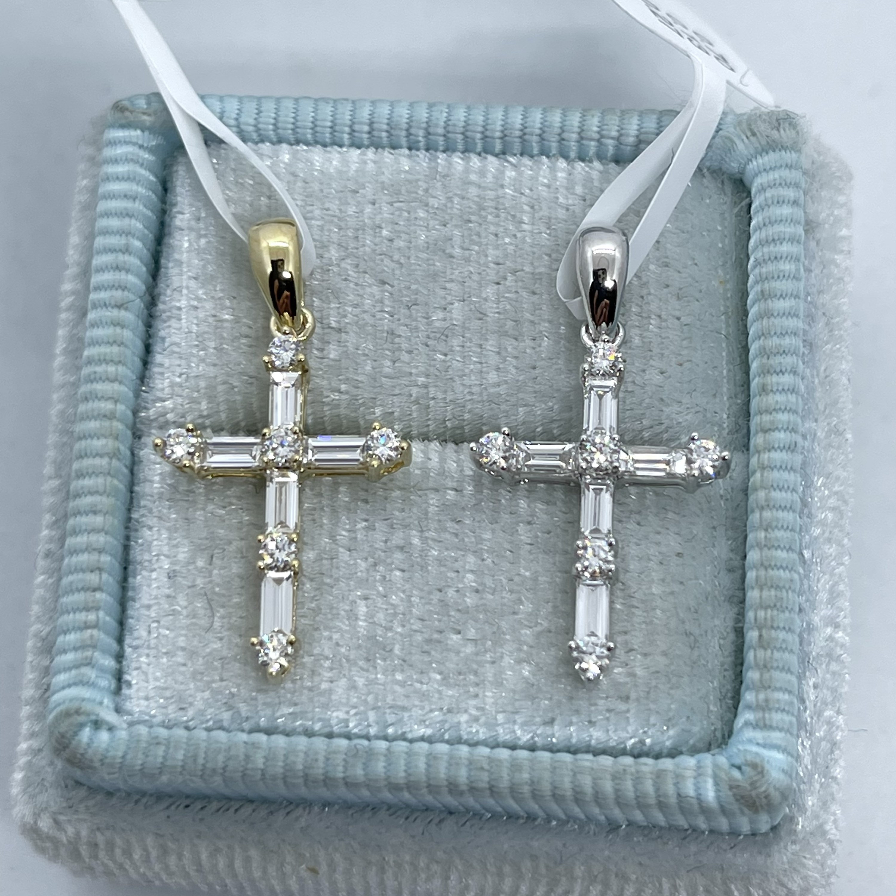 Baguette Diamond Cross Pendant, 18K Gold Necklace - Etsy