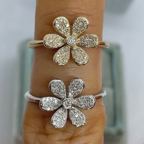 Diamond Flower Ring - Etsy