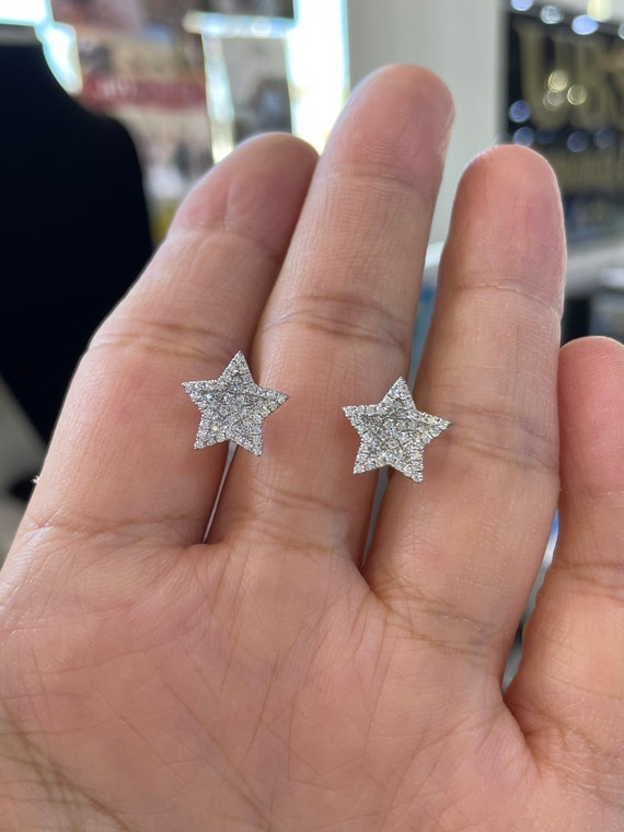 Star diamond studs store
