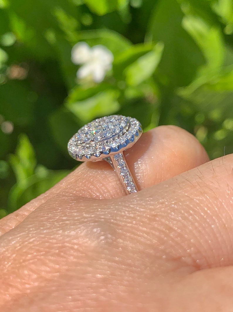 Oval Shaped Engagement Ring Oval Cluster Diamond Ring Oval - Etsy