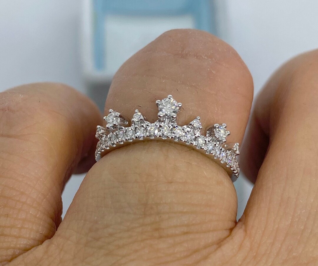 18K White Gold Diamond Crown Ring Band, 0.34 Carat - Etsy