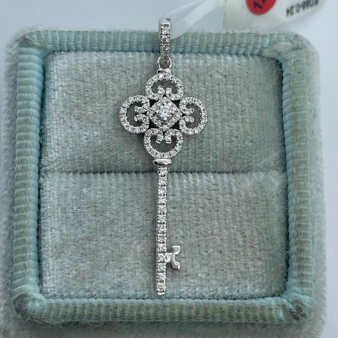 18K White Gold Diamond Key Pendant Charm Necklaces, Diamond Key ...
