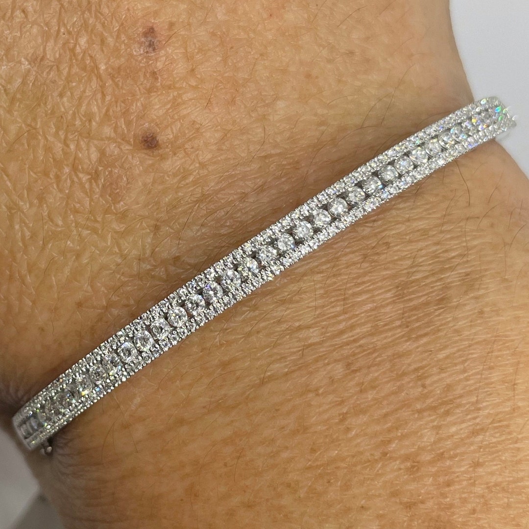 Snall Wrist Bracelet, 18K White Gold Diamond Bangle 1.13 Carats ...