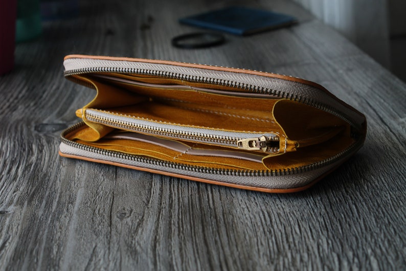 Pet Portrait Long Leather Wallet. Cat Wallet. Custom Cat | Etsy