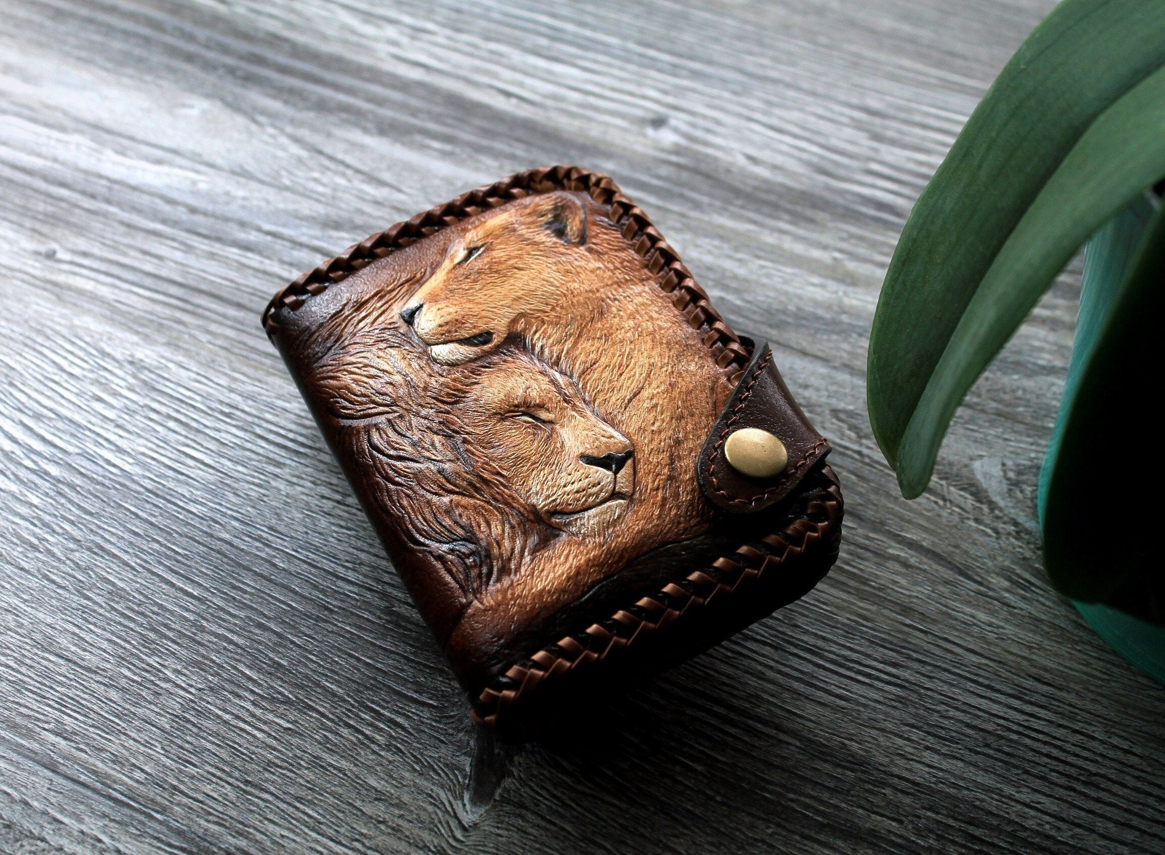 Leather wallet. Lion wallet. Hand Carved leather wallet | Etsy