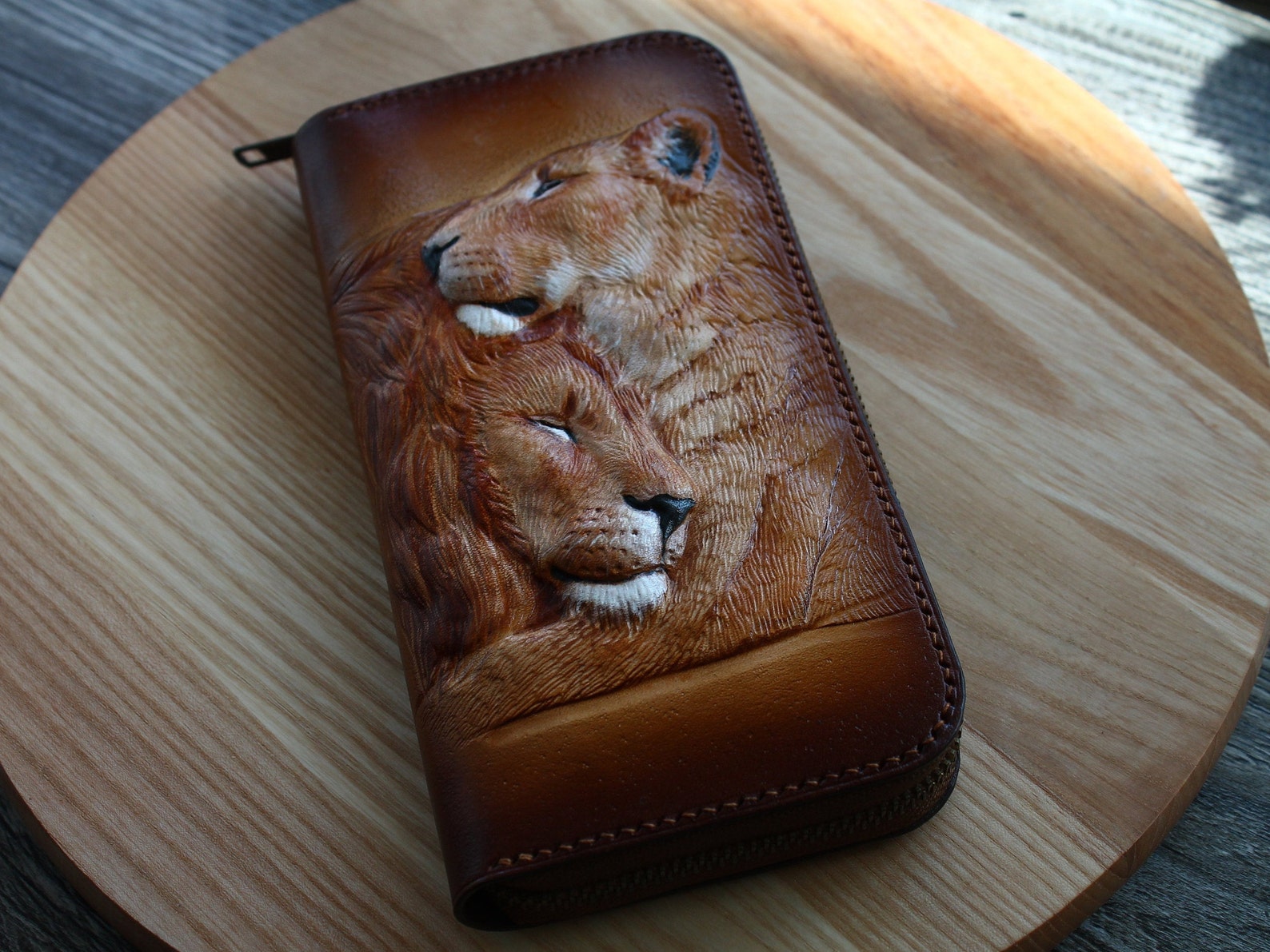 Lion Wallet Leather Wallet Lion Couple Hand-tooled Wallet - Etsy