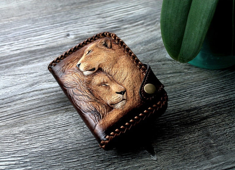 Leather wallet. Lion wallet. Hand Carved leather wallet | Etsy