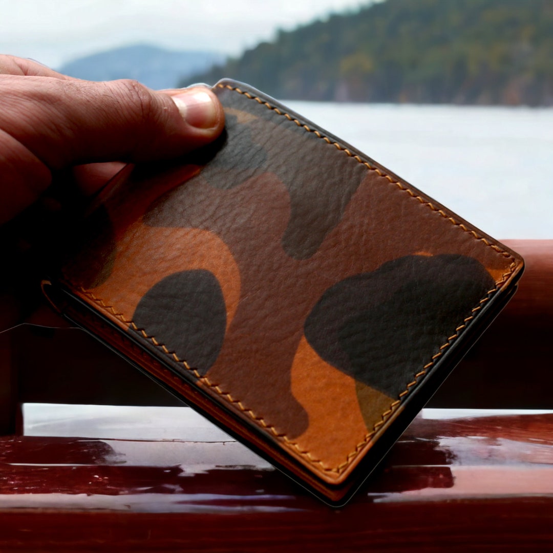 Handmade Camo Leather Wallet: Italian Vegetable Tanned El Vaquero - Etsy
