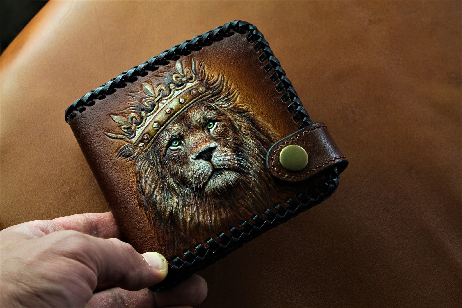 Hand-tooled Leather Lion Wallet, Braided Edges, Custom Engraved - Etsy