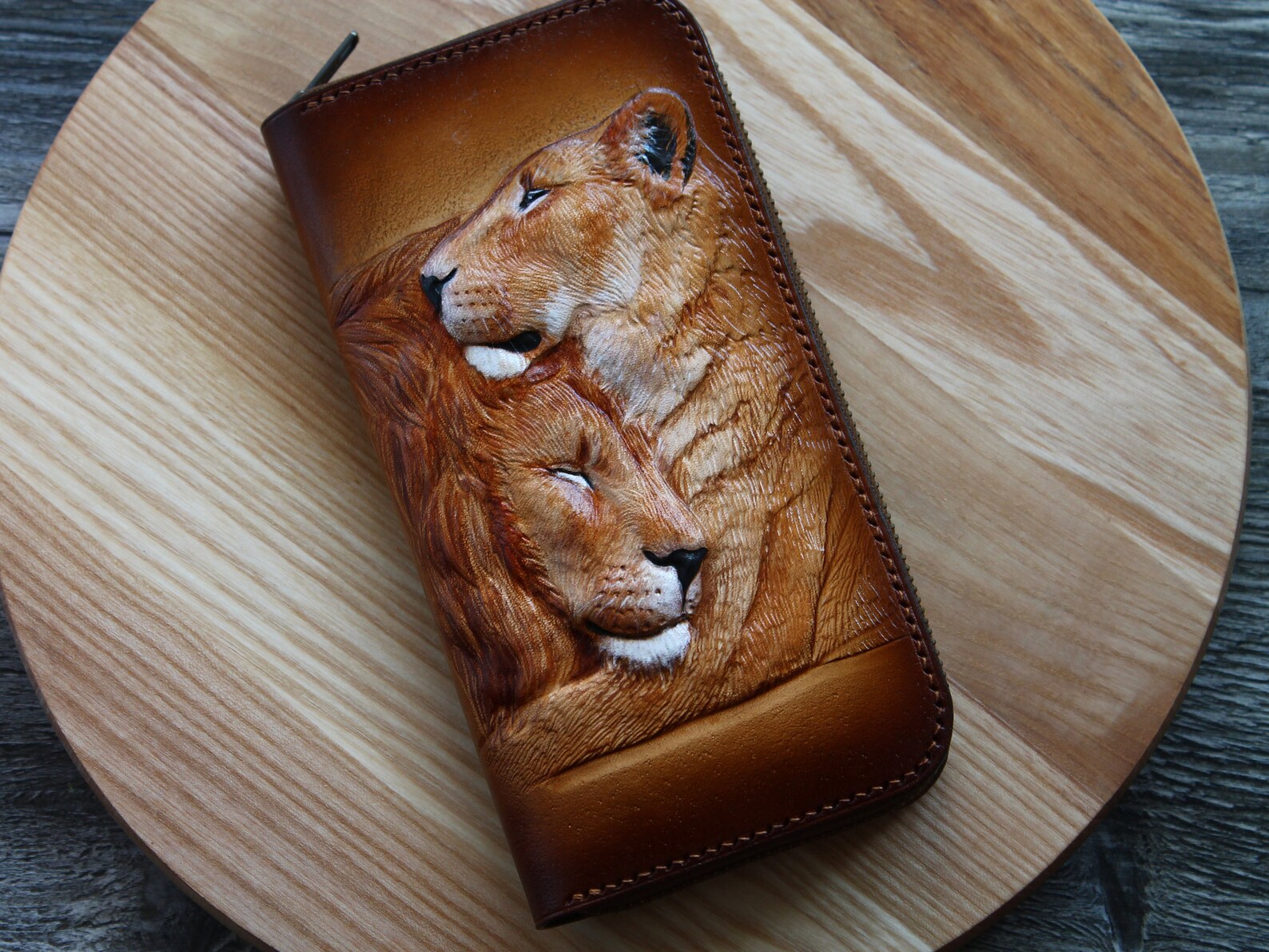 Lion Wallet Leather Wallet Lion Couple Hand-tooled Wallet - Etsy