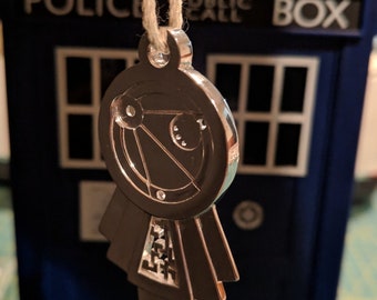 Tardis Key - Etsy