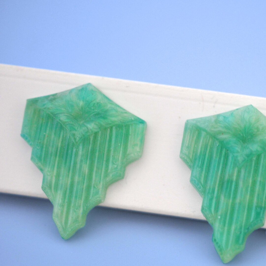 Green Jade Matrix Glass 24x19mm Art Deco Flat Back Carved and Textured ...