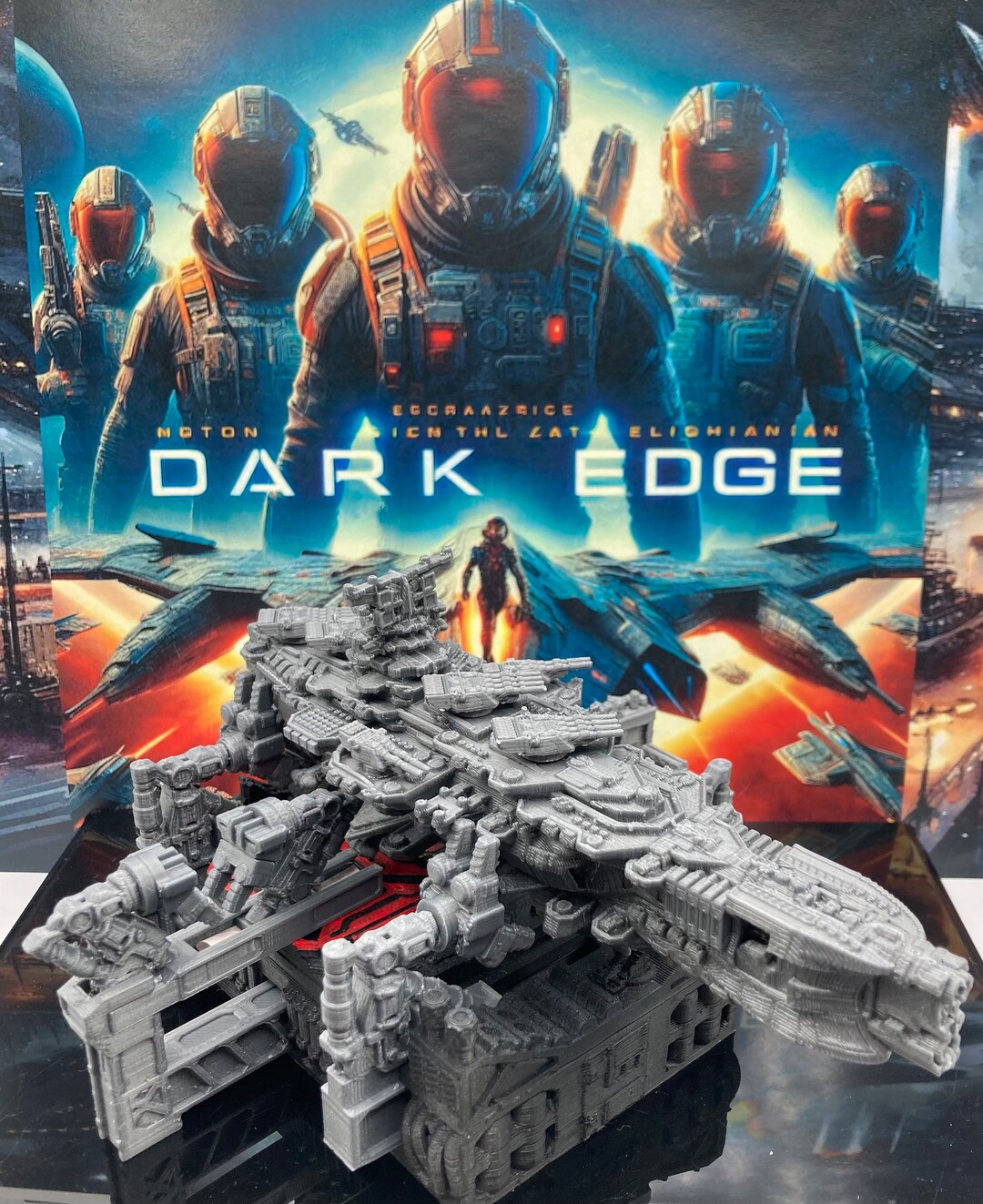 Nagasaki Class Hero Battleship Miniature and Base Miniature Spaceship ...