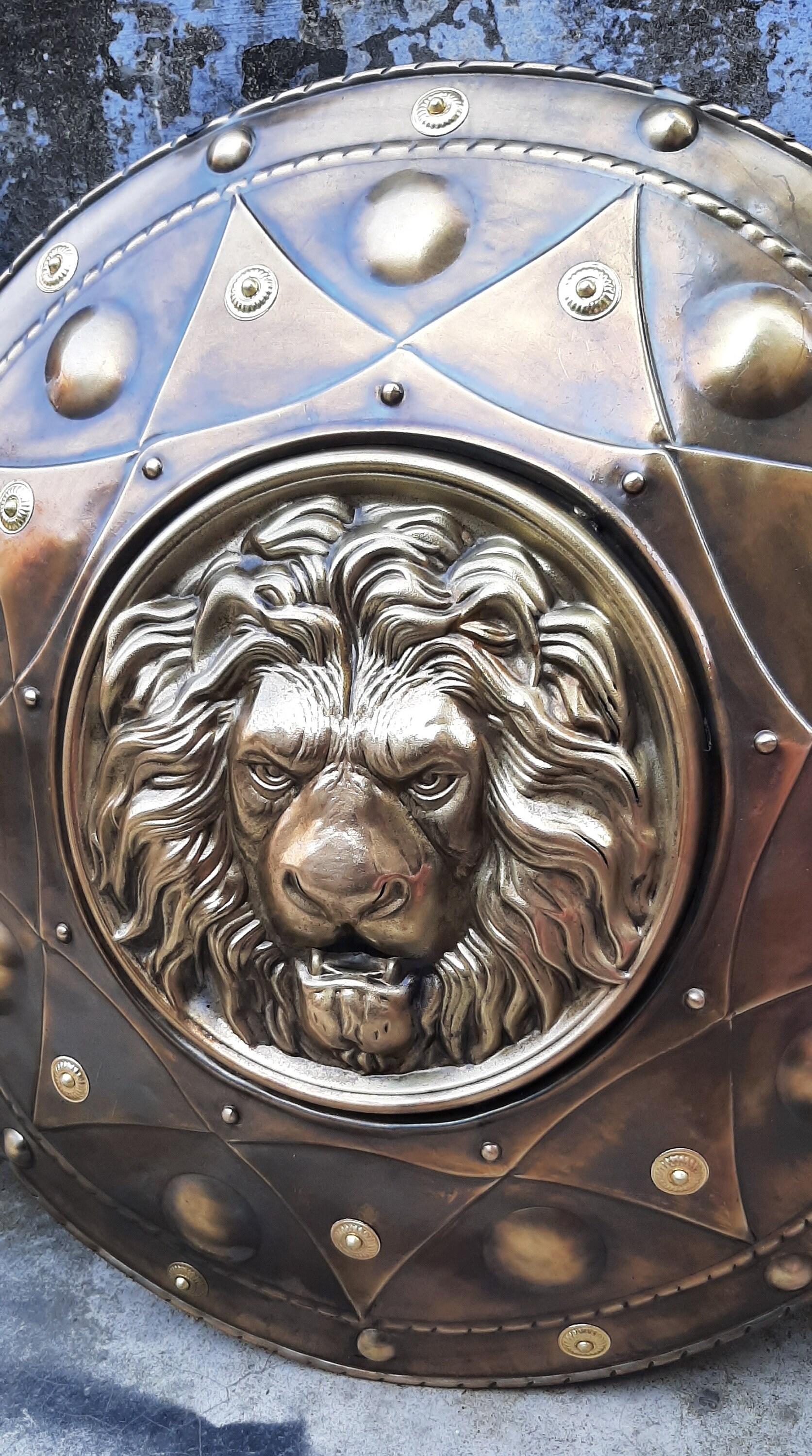 Lion Armor Face