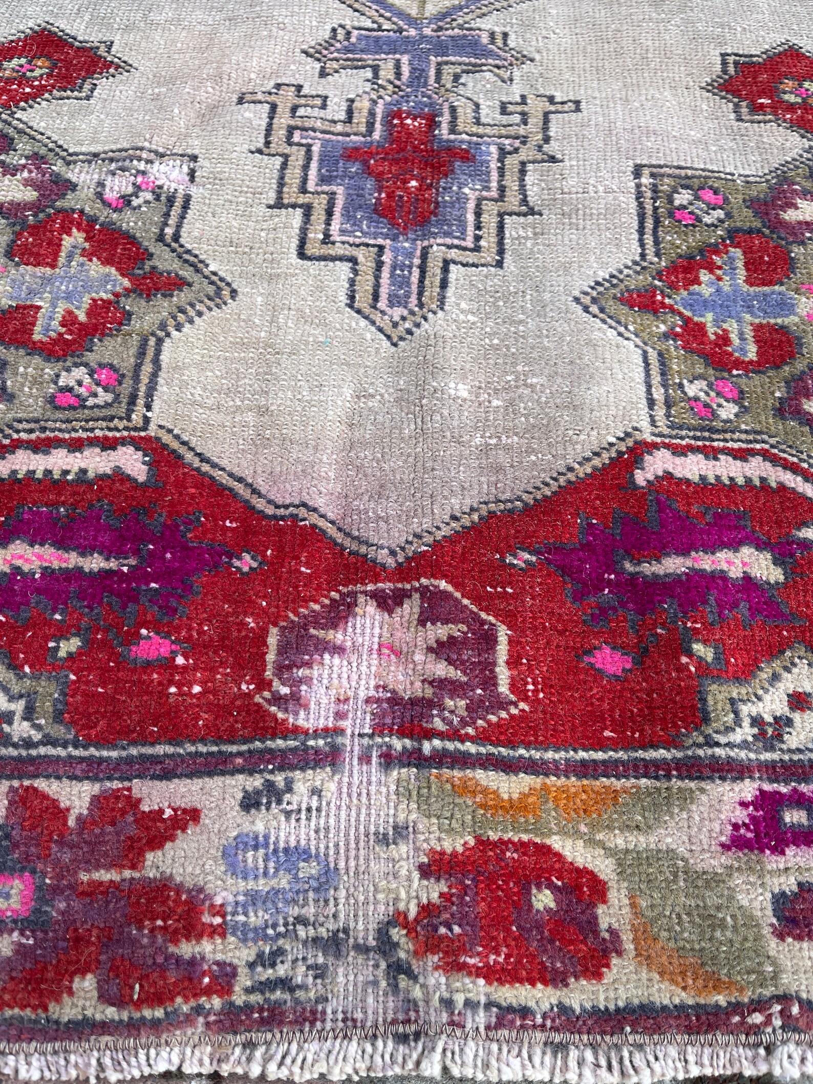 Vintage Rug Turkish Rug Pastel Color Rug 4.3x7.3 Ft Area Rug | Etsy