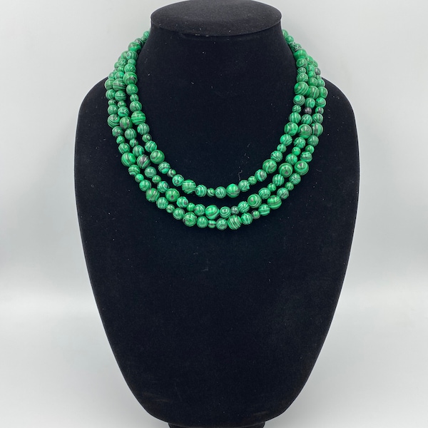Green Necklace - Etsy