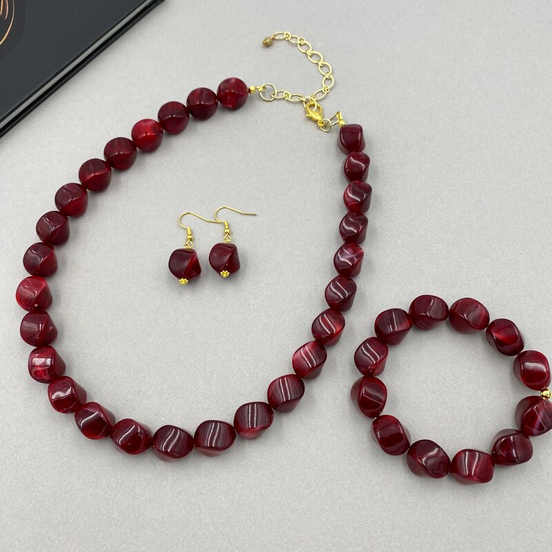 Red Bead Necklace - Etsy