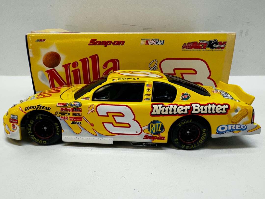 Dale Earnhardt Jr. 3 Nilla Wafers/nutter Butter 2002 Monte Carlo 1:24 ...