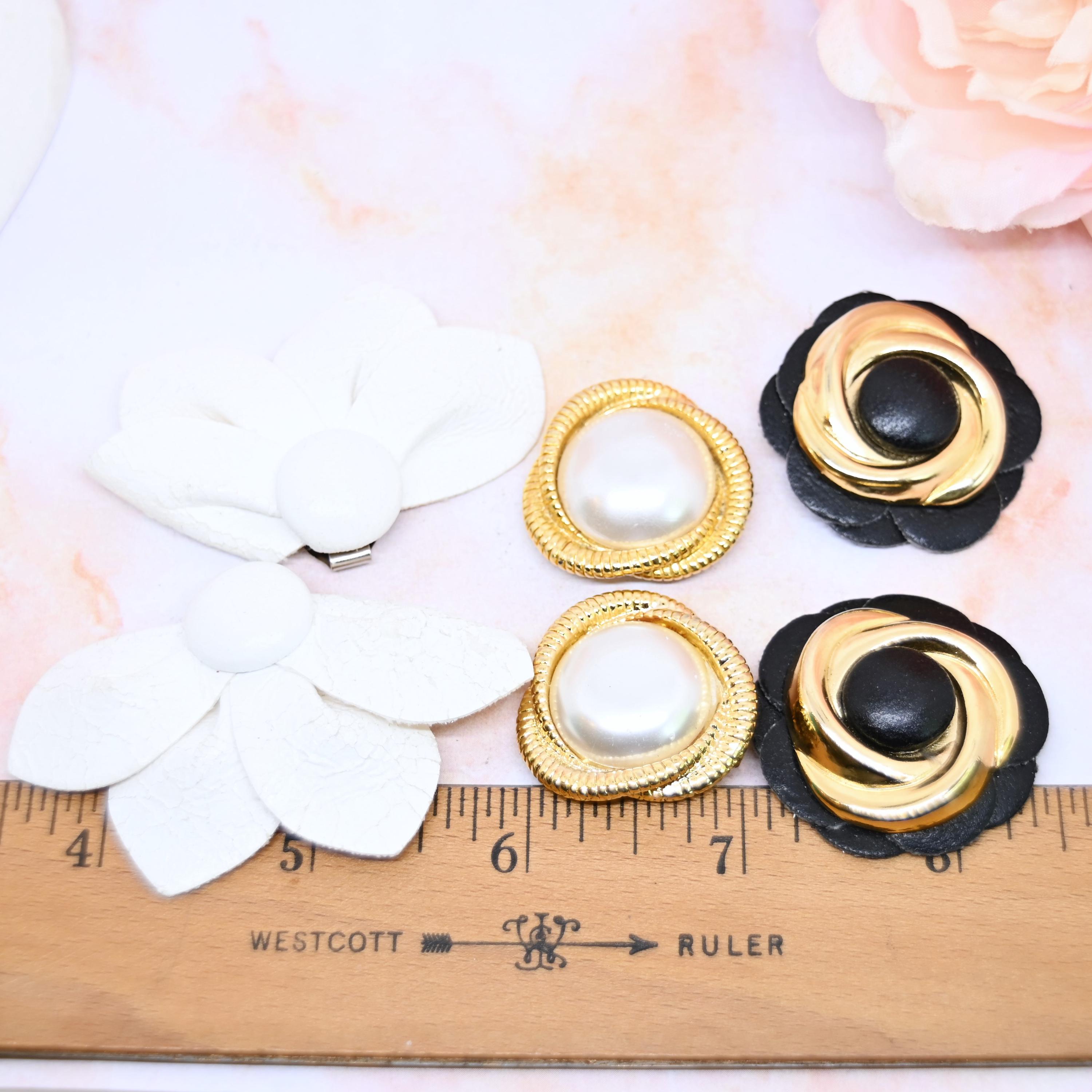 3 Pairs Vintage Shoe Clips White, Black, & Gold Shoe Clip Lot ...