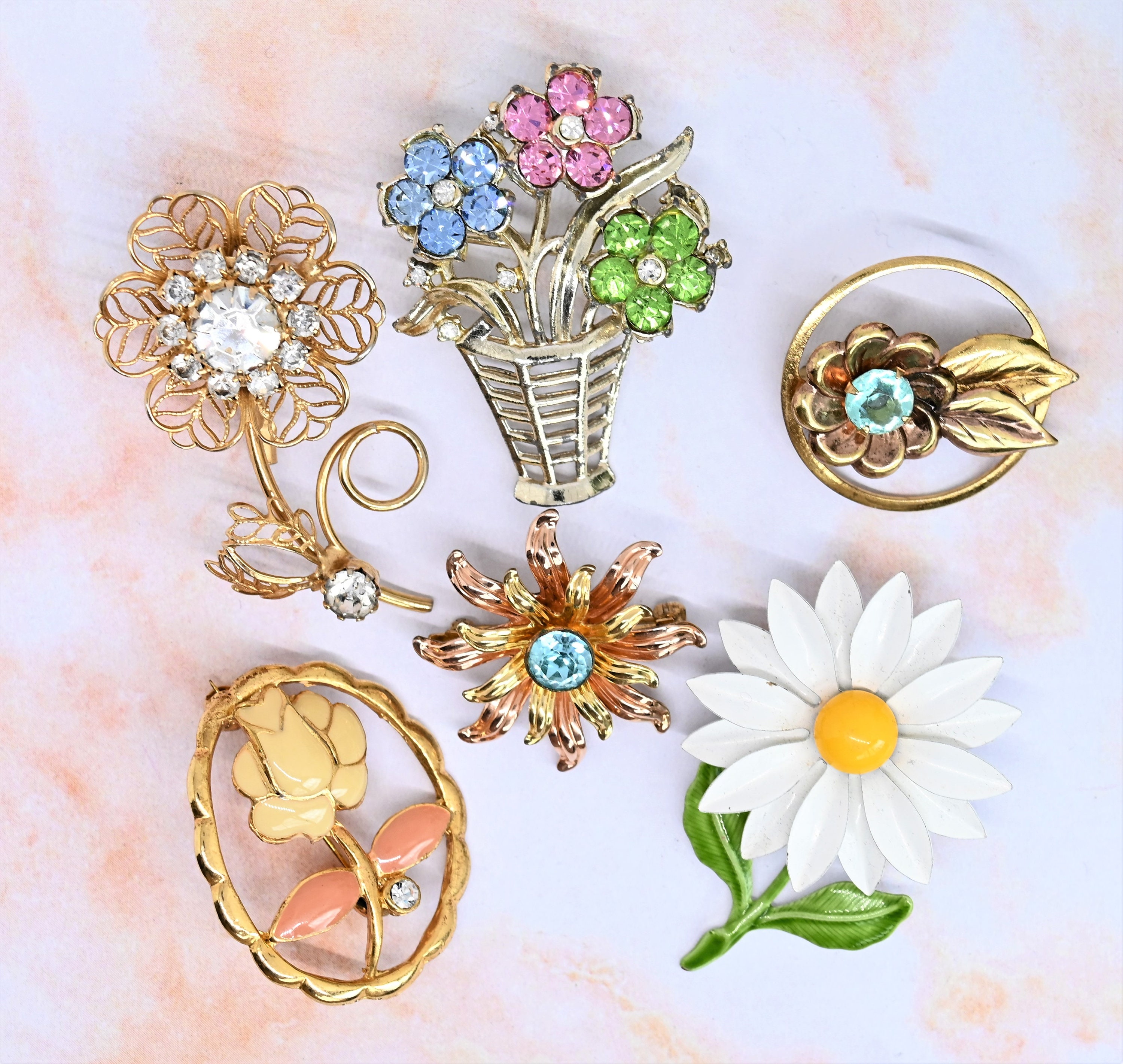 Vintage Krementz brooch silver tone circle brooch vintage | Etsy