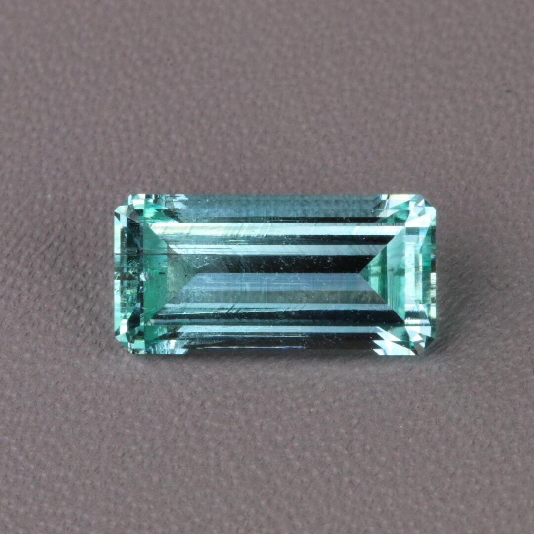 Vanadium Beryl, Mint Green Stone, Faceted, 1.4ct - Etsy