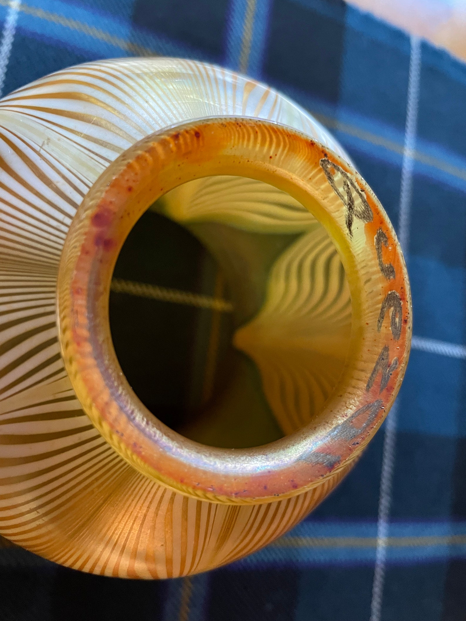 Quezal Antique Art Glass Shade. Signed. Circa 1910-1920. Pulled Feather ...