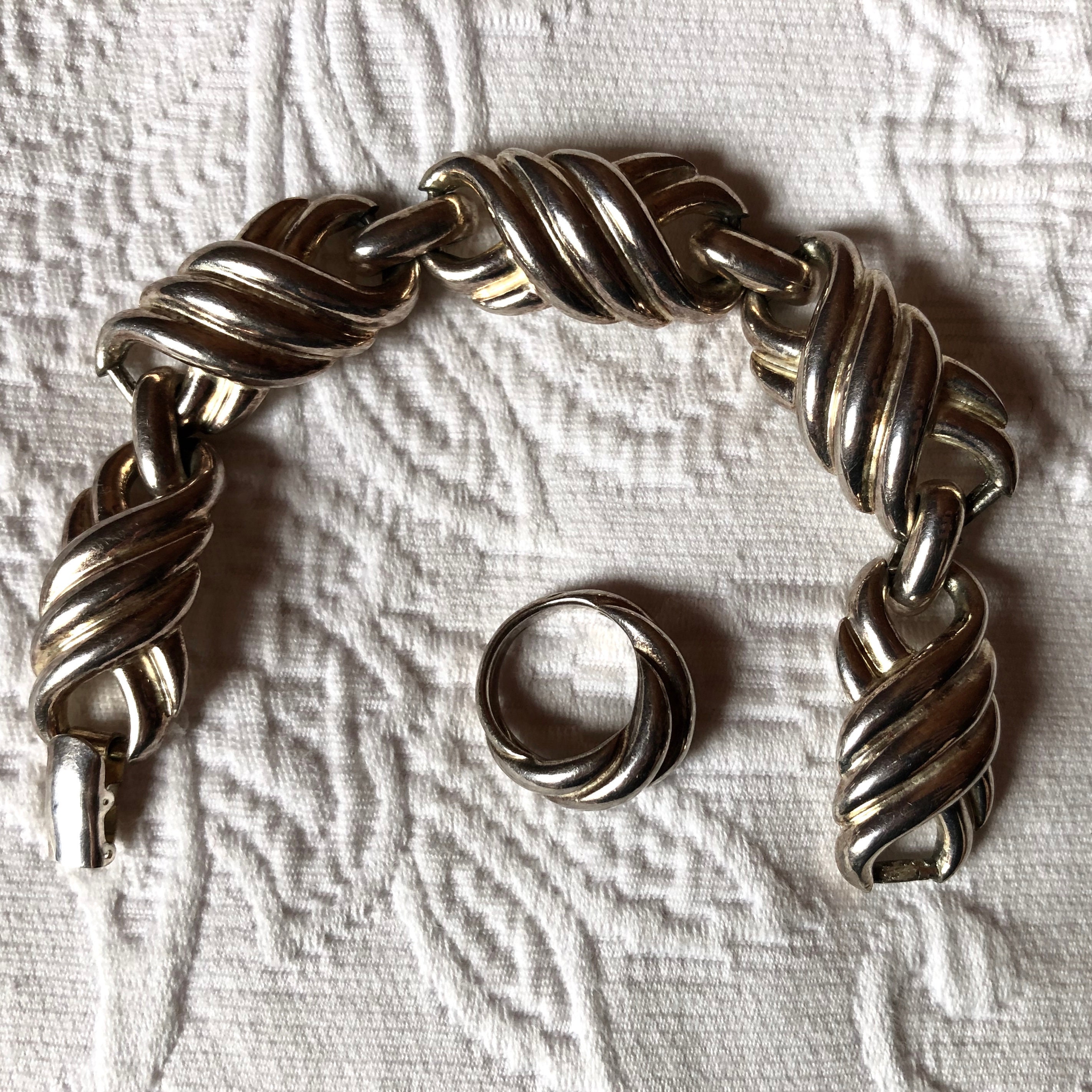 Vintage Elegant Rétro 1950s Style Chain String Bracelet With Matching ...