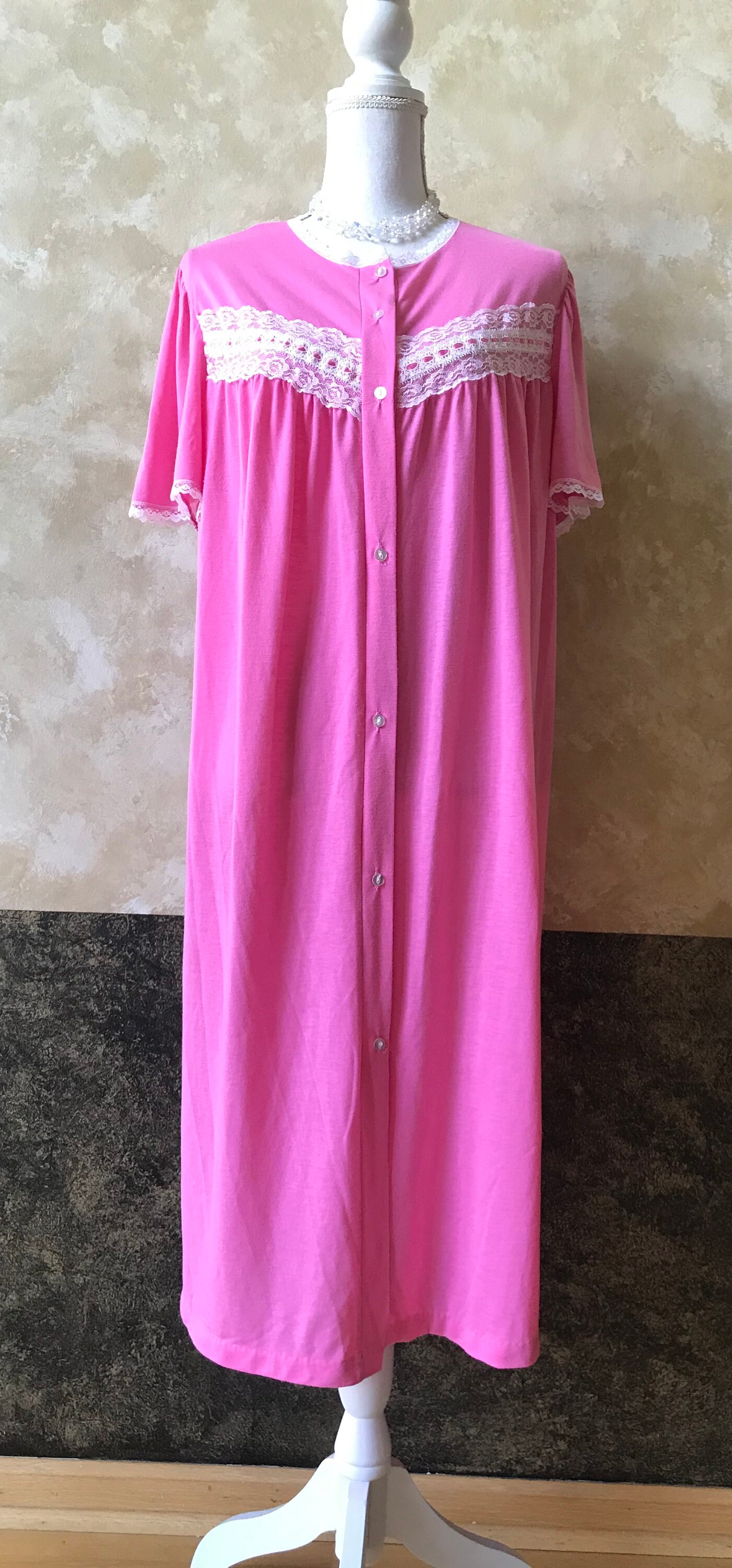 Vintage Pink With White Lace Accents Housecoat Duster/nightgown Cover ...