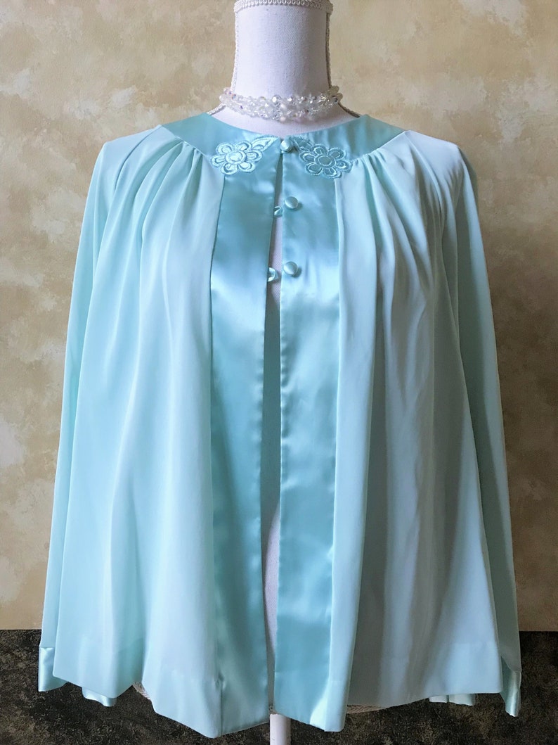 Beautiful Vintage Light Blue Bed Coat - Etsy