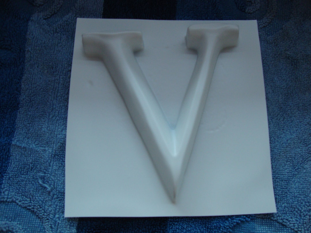 Letter Shape, Alphabet Casting Mold, V, Length : 13 Cm, for Soap ...