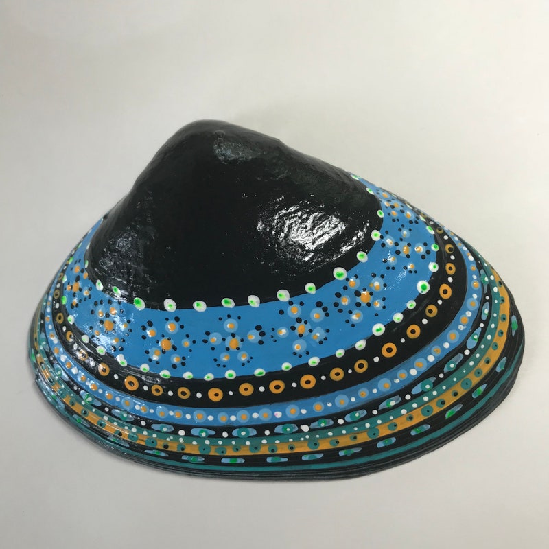 Painted Clam Shell - Etsy