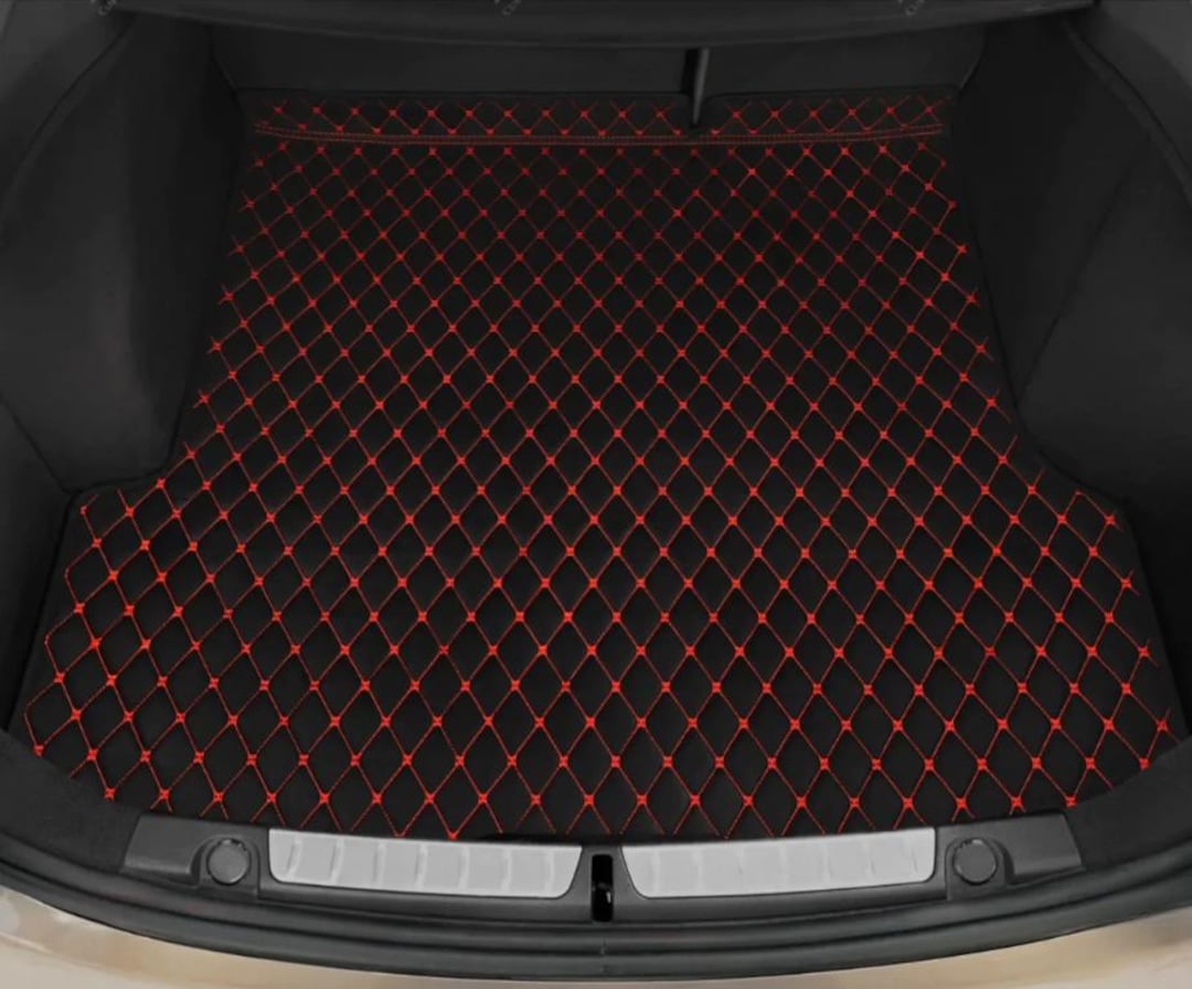 Manicci Luxury Diamond Leather Custom Made Fitted Car Boot Liner Base ...