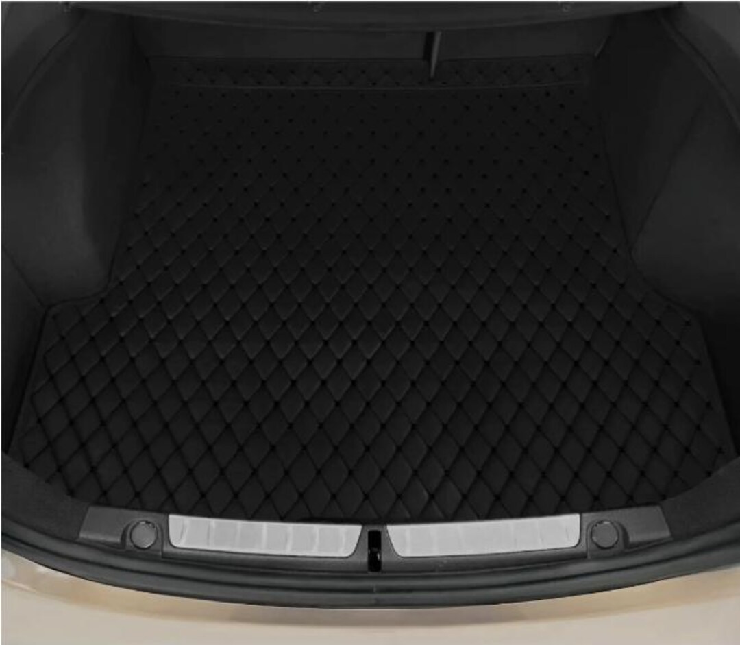 Manicci Luxury Diamond Leather Custom Made Fitted Car Boot Liner Base ...