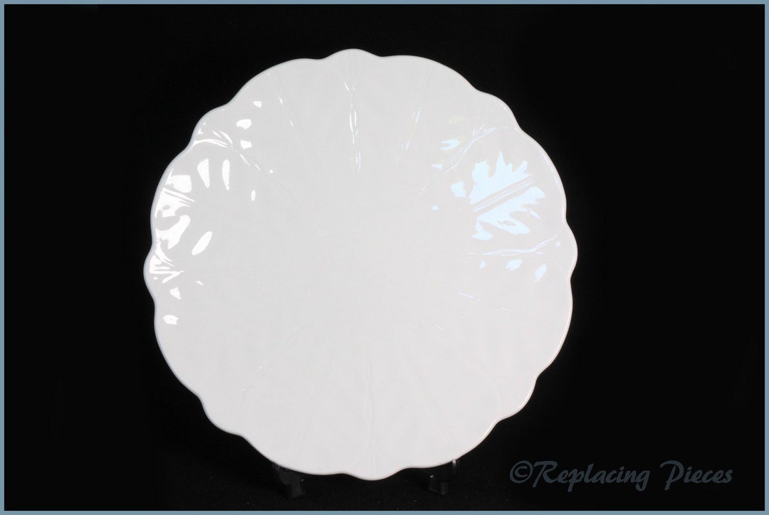 Aynsley Plain White crocus Shape Cake Plate - Etsy
