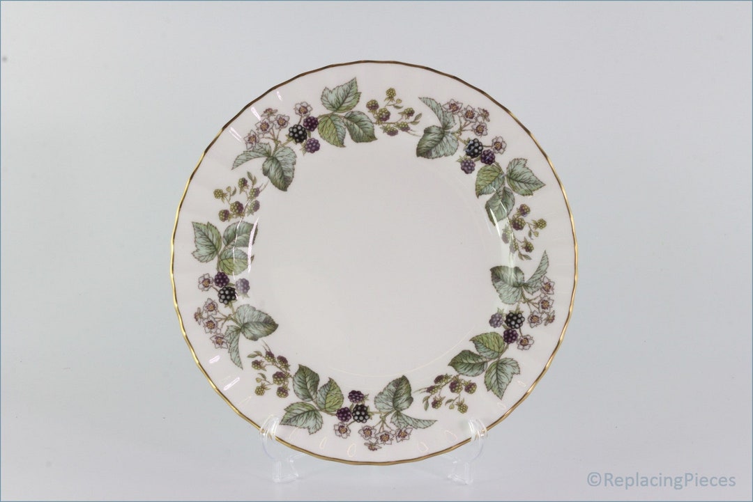 Royal Worcester Lavinia 8 1/8 Salad Plate - Etsy
