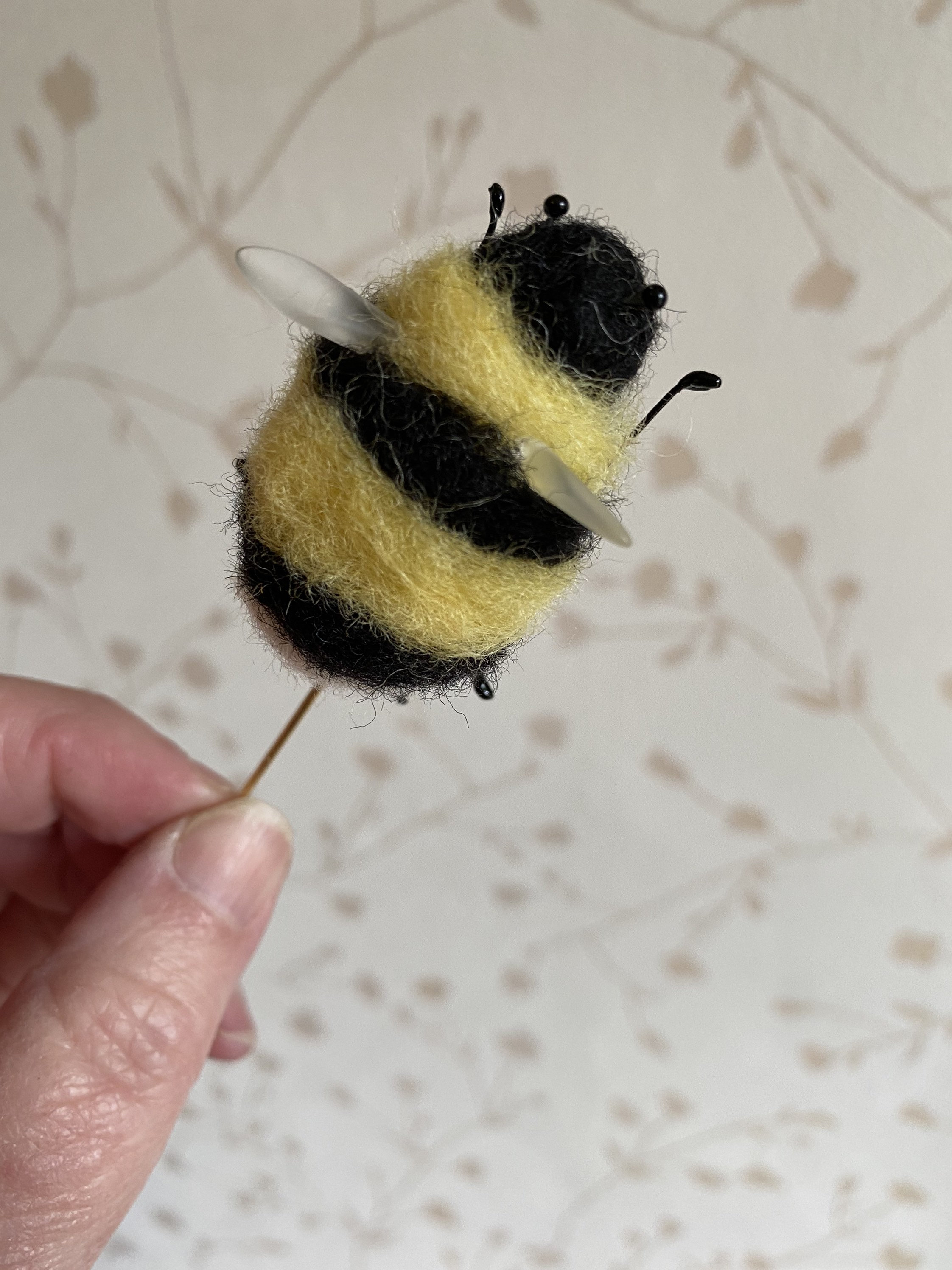 Needle Felt Handmade Bumble Bee Stick Pin Brooch - Etsy