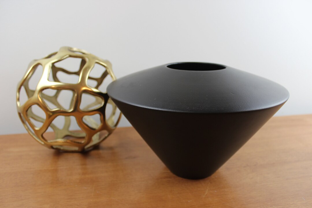 Claude Dumas Signed Postmodern Ceramic Vase - Etsy