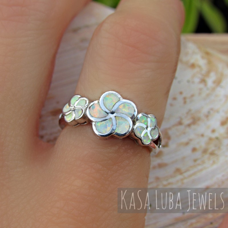 Opal Flower Ring - Etsy