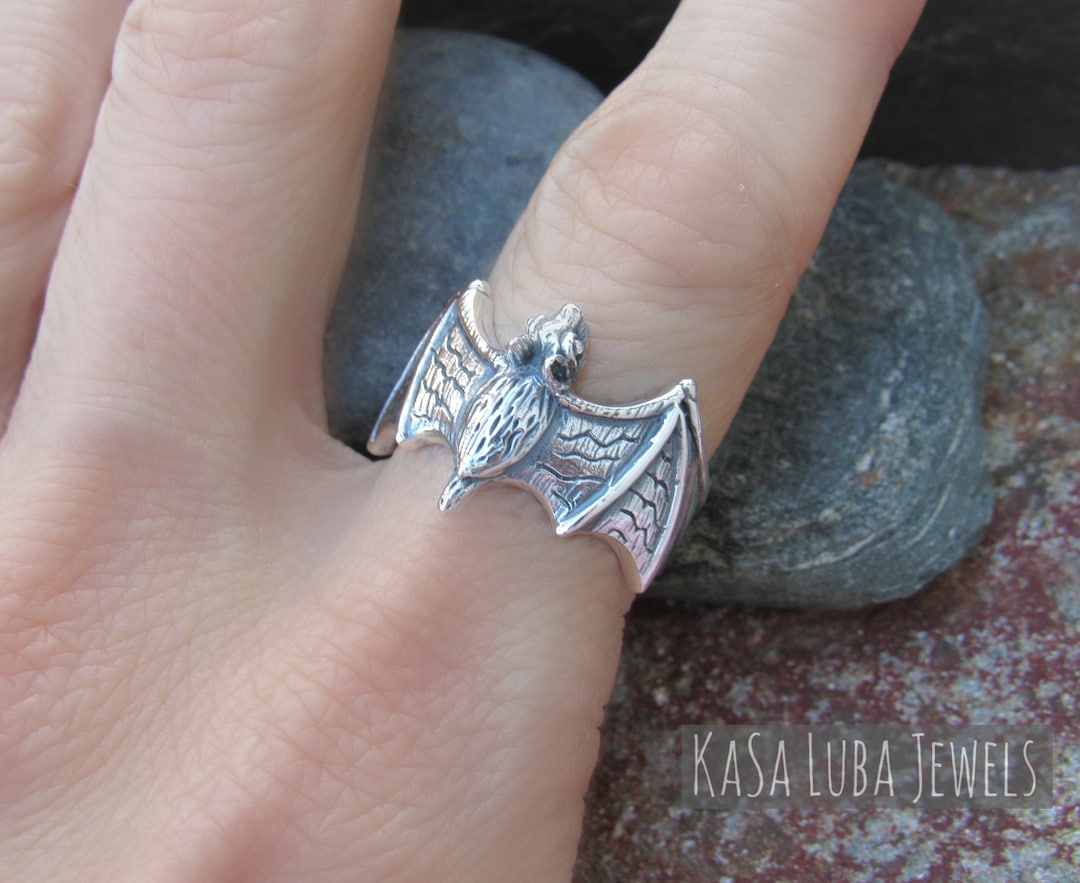 Silver Bat Ring, Silver Sing, Bold Ring, Halloween - Gothic - Goth ...