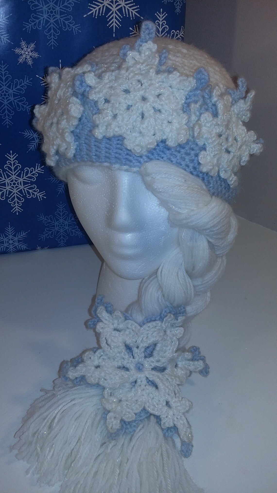 Snowflake Crown Hat / Snow Queen Hat / Crochet Hat / Girls Hat / Winter ...